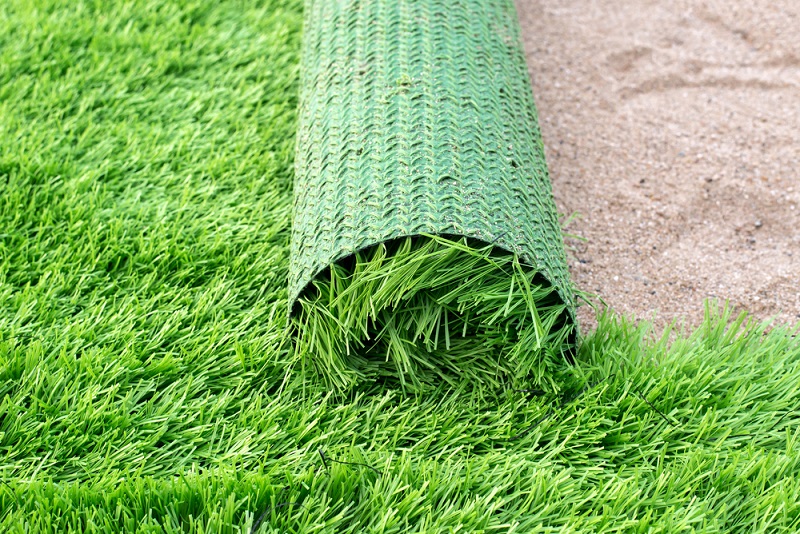 Know the Advantages of Having A Garden Turf and How to Maintain It ...