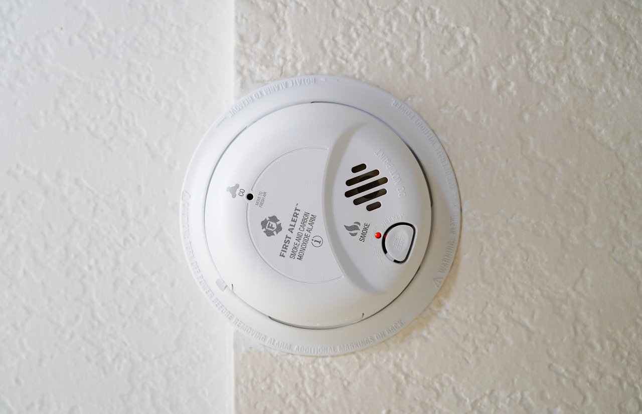 A guide to positioning and placement of fire or smoke detectors in the ...