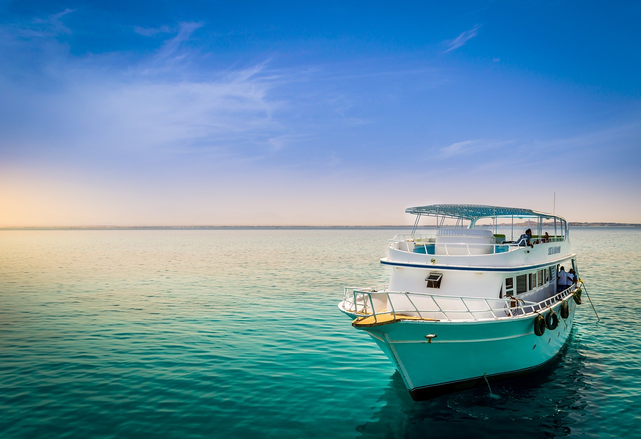 Boating Basics: An Essential Guide to Enjoying the Water Safely ...