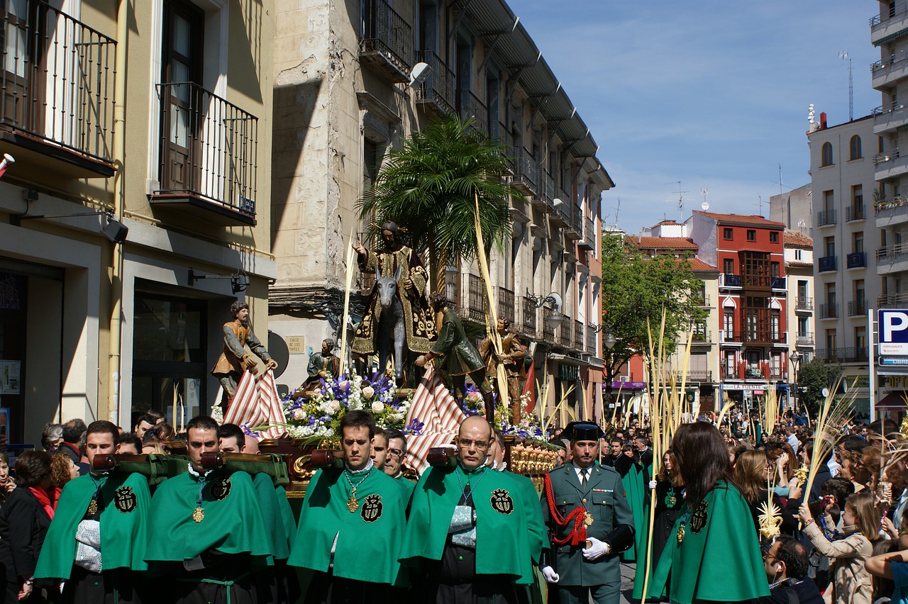 5 Essential Safety Features to Implement in Your City's Parade ...