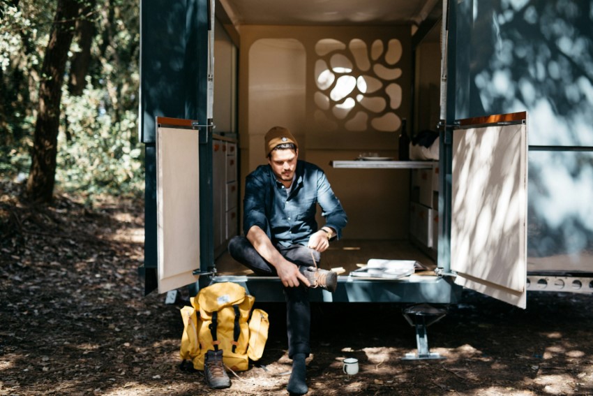 The Art of Minimalist Living: Transforming a Flatbed Trailer into a ...